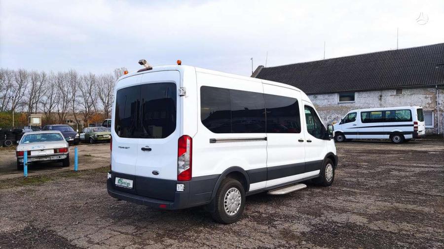 White Ford Transit 2015 in Klaipeda, with an engine capacity of 2.20 L and mileage of 218 thousand km for 11750 €, photo 6 on AUTOMOTO.COM.LV