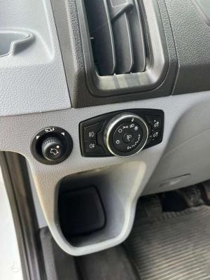 Balts Ford Transit 2015 Šilalė, ar dzinēja tilpumu 2.20 L un nobraukumu 352 tūkst. km par 5790 €, foto 13 vietnē AUTOMOTO.COM.LV