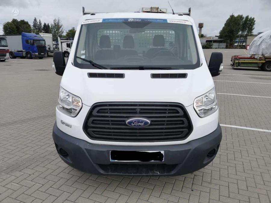 White Ford Transit 2015 in Taurage, with an engine capacity of 2.20 L and mileage of 125 thousand km for 12000 €, photo 1 on AUTOMOTO.COM.LV