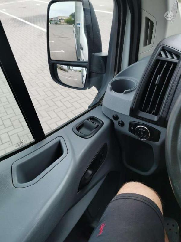 Balts Ford Transit 2015 Tauragė, ar dzinēja tilpumu 2.20 L un nobraukumu 125 tūkst. km par 12000 €, foto 10 vietnē AUTOMOTO.COM.LV