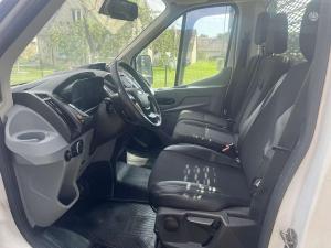 White Ford Transit 2015 in Akmene, with an engine capacity of 2.20 L and mileage of 246 thousand km for 7500 €, photo 8 on AUTOMOTO.COM.LV