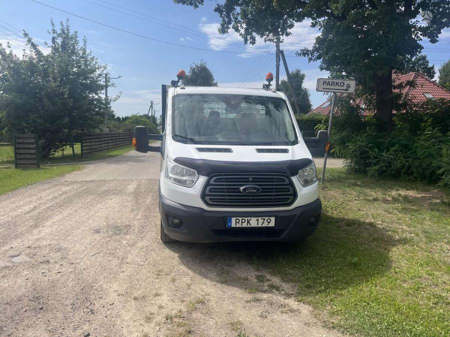 White Ford Transit 2015 in Akmene, with an engine capacity of 2.20 L and mileage of 246 thousand km for 7500 €, photo 15 on AUTOMOTO.COM.LV
