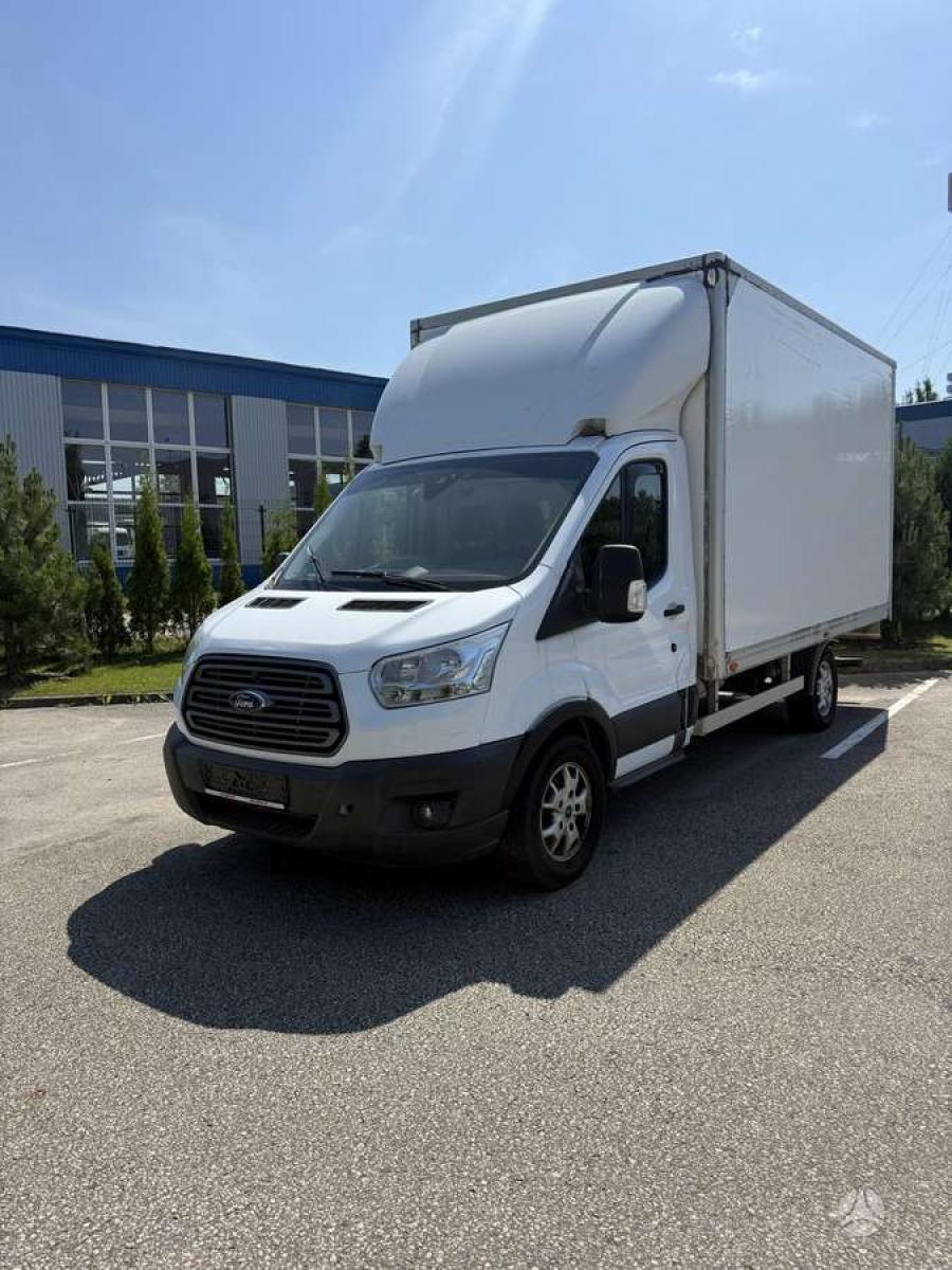 White Ford Transit 2015 in Telschi, with an engine capacity of 2.20 L and mileage of 330 thousand km for 4400 €, photo 1 on AUTOMOTO.COM.LV