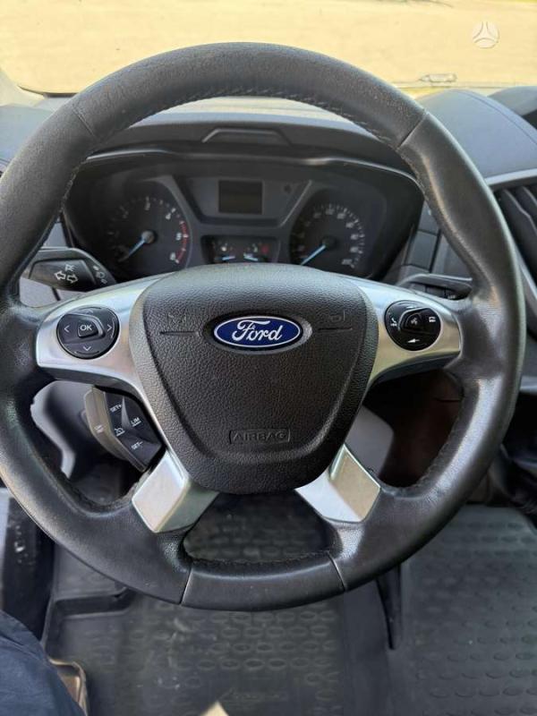 White Ford Transit 2015 in Telschi, with an engine capacity of 2.20 L and mileage of 330 thousand km for 4400 €, photo 10 on AUTOMOTO.COM.LV