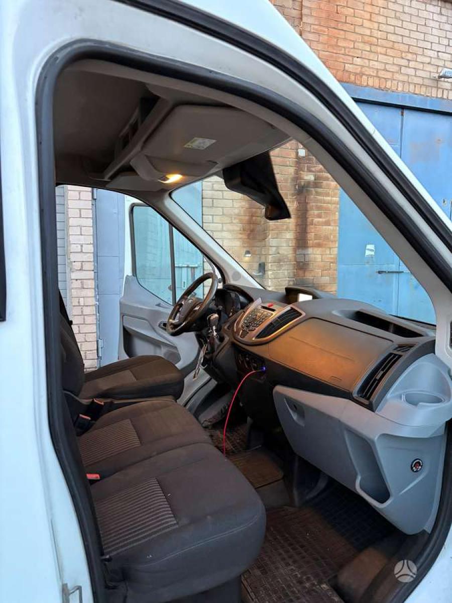 White Ford Transit 2015 in Siauliai, with an engine capacity of 2.20 L and mileage of 380 thousand km for 8950 €, photo 14 on AUTOMOTO.COM.LV