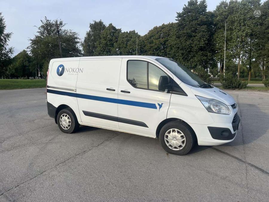 White Ford Transit 2015 in Akmene, with an engine capacity of 2.00 L and mileage of 186 thousand km for 6500 €, photo 4 on AUTOMOTO.COM.LV