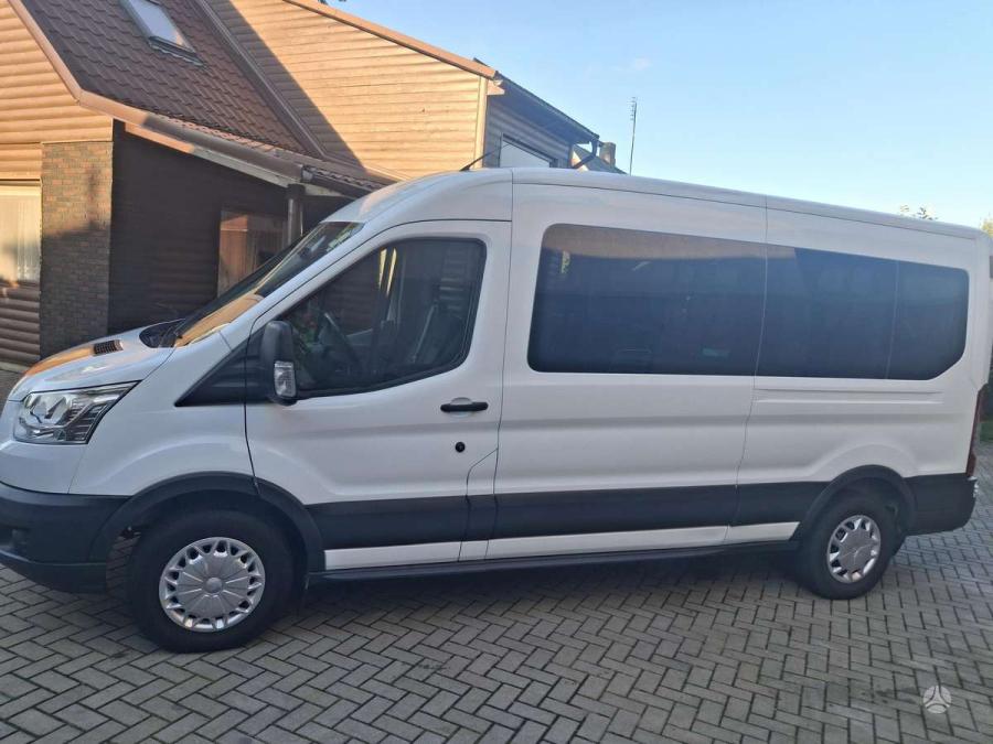 White Ford Transit 2015 in Jurbarkas, with an engine capacity of 2.20 L and mileage of 251 thousand km for 12300 €, photo 3 on AUTOMOTO.COM.LV