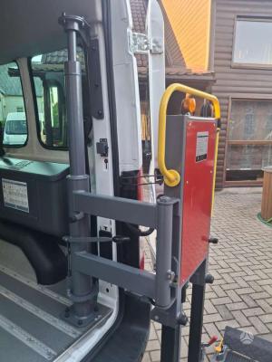 White Ford Transit 2015 in Jurbarkas, with an engine capacity of 2.20 L and mileage of 251 thousand km for 12300 €, photo 12 on AUTOMOTO.COM.LV