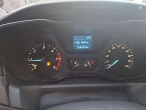 White Ford Transit 2015 in Jurbarkas, with an engine capacity of 2.20 L and mileage of 251 thousand km for 12300 €, photo 30 on AUTOMOTO.COM.LV