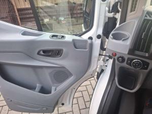 White Ford Transit 2015 in Jurbarkas, with an engine capacity of 2.20 L and mileage of 251 thousand km for 12300 €, photo 32 on AUTOMOTO.COM.LV