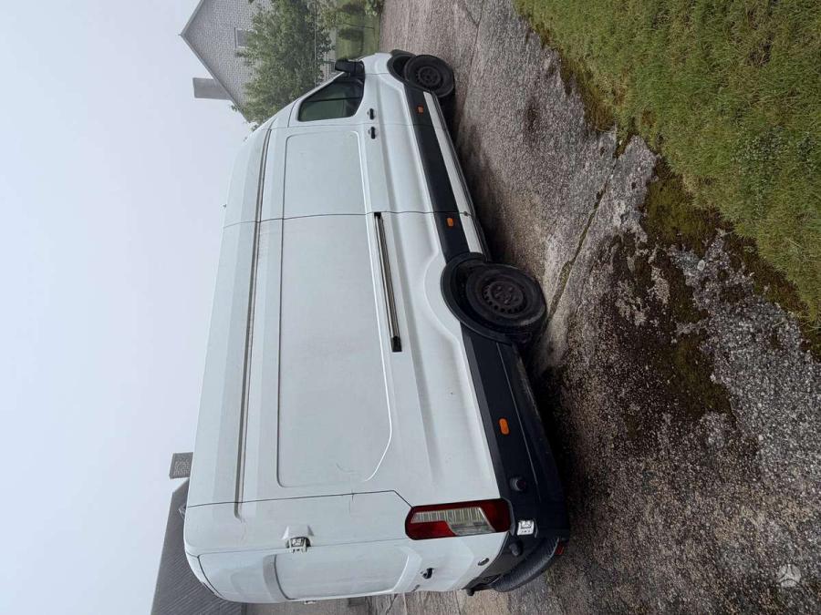 Balts Ford Transit 2015 Kauņa, ar dzinēja tilpumu 2.20 L un nobraukumu 555 tūkst. km par 3500 €, foto 5 vietnē AUTOMOTO.COM.LV
