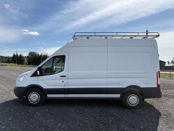 White Ford Transit 2015 in Taurage, with an engine capacity of 2.20 L and mileage of 175 thousand km for 6500 €, photo 3 on AUTOMOTO.COM.LV