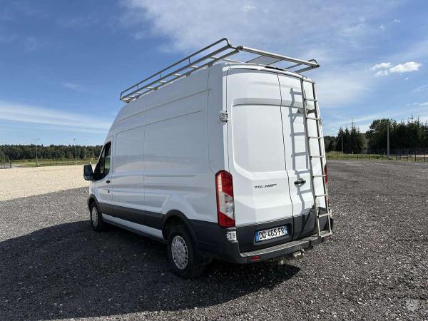 White Ford Transit 2015 in Taurage, with an engine capacity of 2.20 L and mileage of 175 thousand km for 6500 €, photo 4 on AUTOMOTO.COM.LV