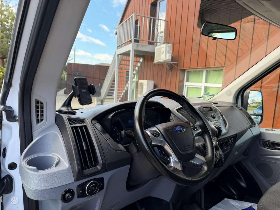 Balts Ford Transit 2015 Marijampole, ar dzinēja tilpumu 2.20 L un nobraukumu 263 tūkst. km par 10999 €, foto 39 vietnē AUTOMOTO.COM.LV