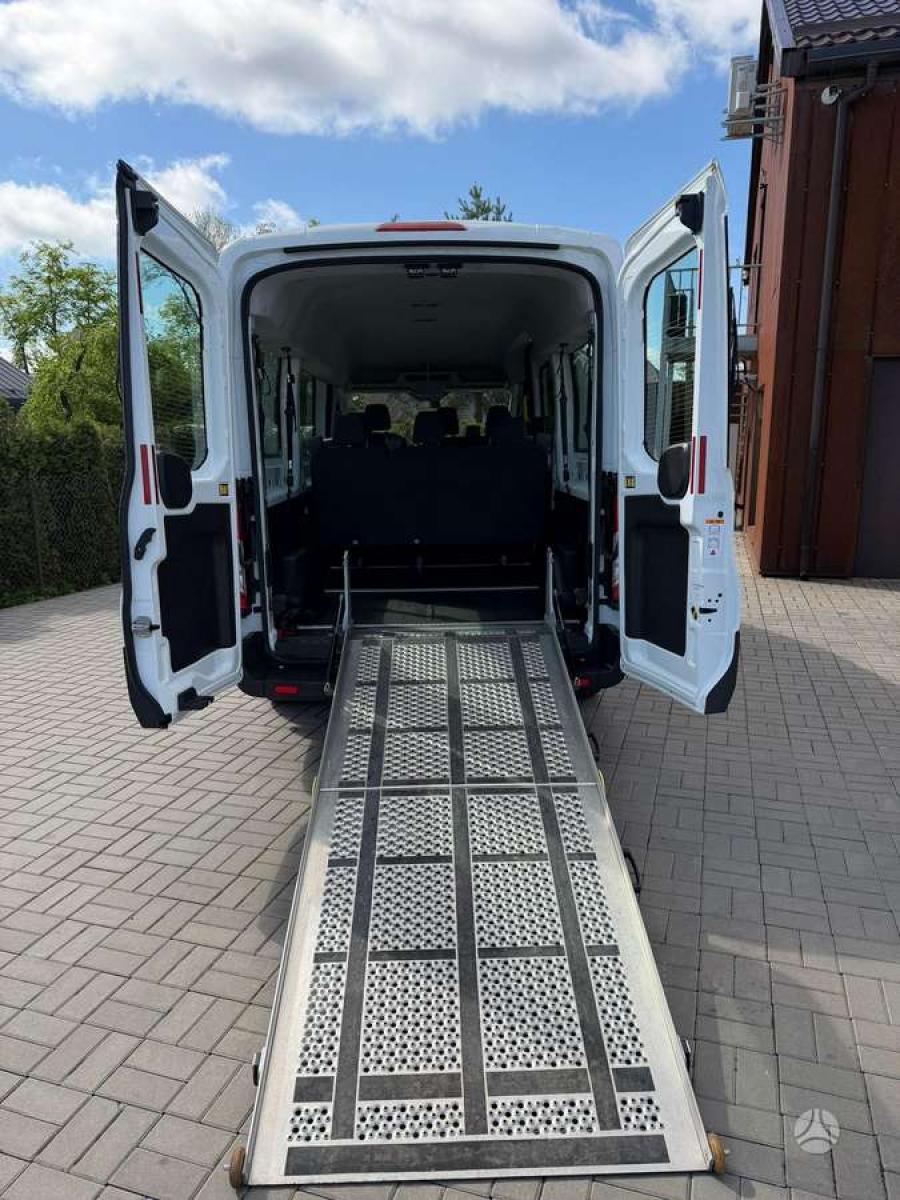 Balts Ford Transit 2015 Marijampole, ar dzinēja tilpumu 2.20 L un nobraukumu 263 tūkst. km par 10999 €, foto 41 vietnē AUTOMOTO.COM.LV