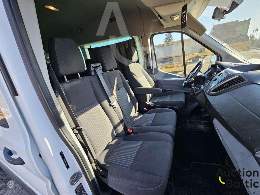 White Ford Transit 2015 in Marijampole, with an engine capacity of 2.20 L and mileage of 277 thousand km for 8000 €, photo 13 on AUTOMOTO.COM.LV