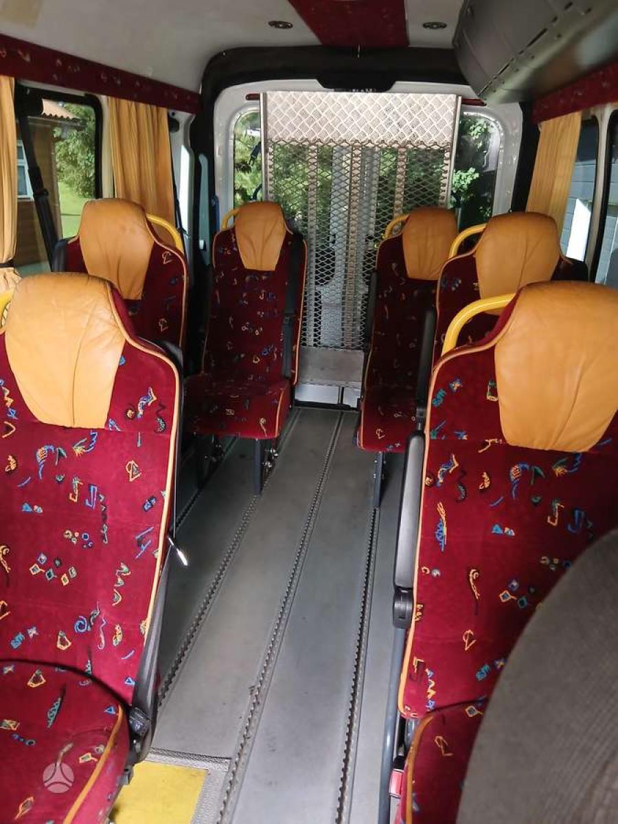 White Ford Transit 2015 in Klaipeda, with an engine capacity of 2.20 L and mileage of 320 thousand km for 8300 €, photo 8 on AUTOMOTO.COM.LV
