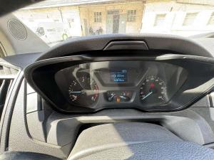Balts Ford Transit 2015 Viļņa, ar dzinēja tilpumu 2.20 L un nobraukumu 355 tūkst. km par 3550 €, foto 8 vietnē AUTOMOTO.COM.LV