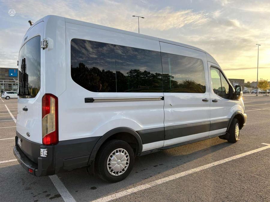 White Ford Transit 2015 in Mazeikiai, with an engine capacity of 2.20 L and mileage of 440 thousand km for 7500 €, photo 5 on AUTOMOTO.COM.LV