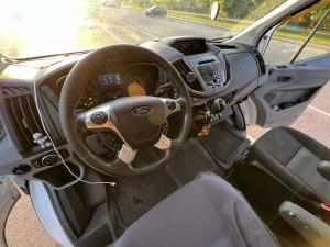 White Ford Transit 2015 in Mazeikiai, with an engine capacity of 2.20 L and mileage of 440 thousand km for 7500 €, photo 12 on AUTOMOTO.COM.LV