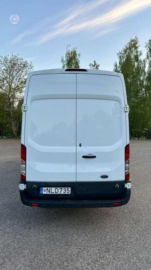 White Ford Transit 2015 in Anyksciai, with an engine capacity of 2.20 L and mileage of 333 thousand km for 6900 €, photo 8 on AUTOMOTO.COM.LV