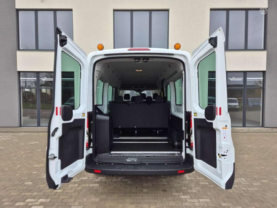 White Ford Transit 2016 in Marijampole, with an engine capacity of 2.00 L and mileage of 257 thousand km for 13500 €, photo 21 on AUTOMOTO.COM.LV