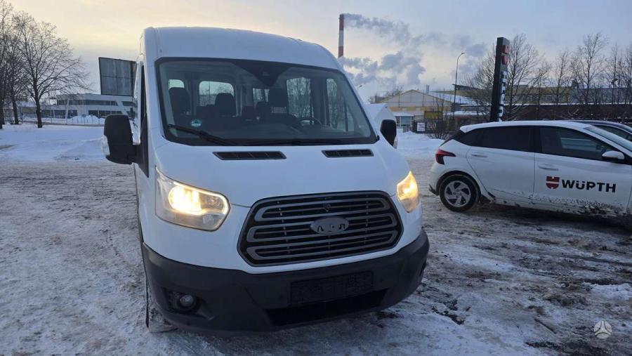White Ford Transit 2016 in Siauliai, with an engine capacity of 2.20 L and mileage of 185 thousand km for 11900 €, photo 11 on AUTOMOTO.COM.LV