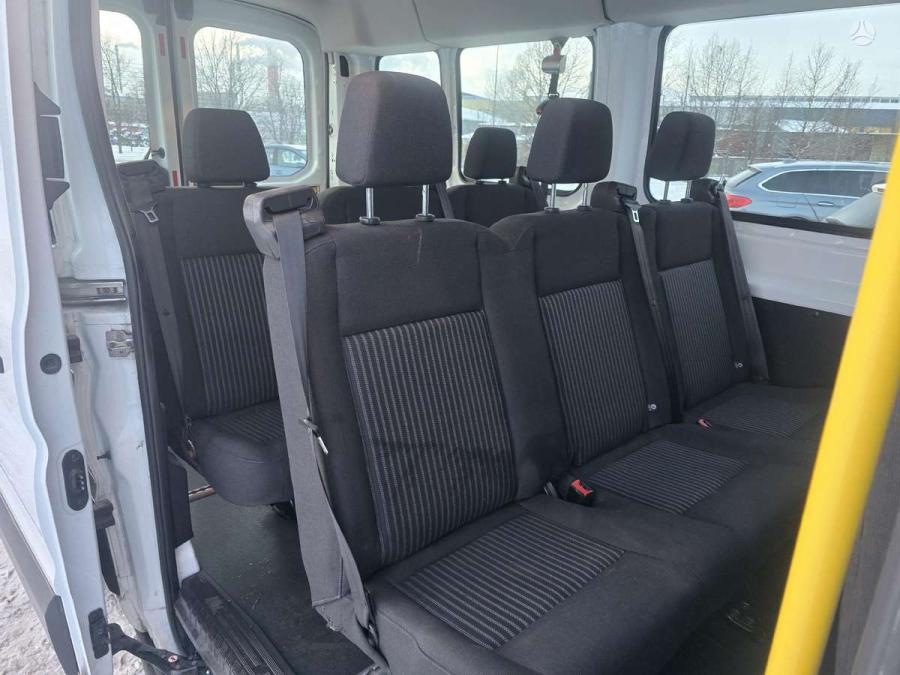 White Ford Transit 2016 in Siauliai, with an engine capacity of 2.20 L and mileage of 185 thousand km for 11900 €, photo 29 on AUTOMOTO.COM.LV