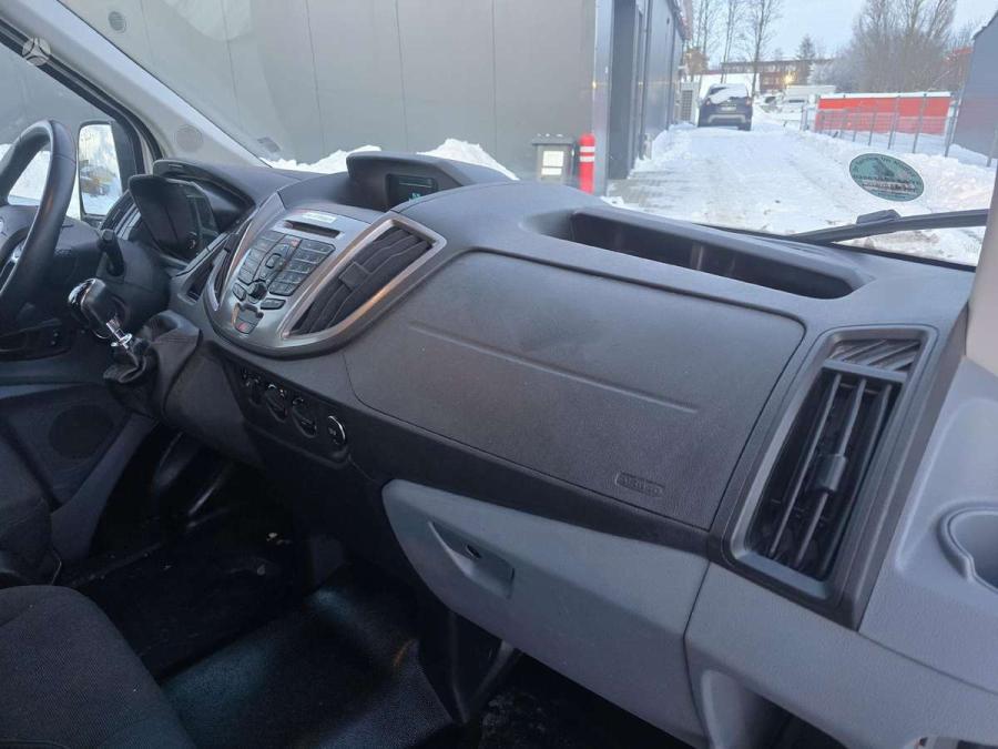 White Ford Transit 2016 in Siauliai, with an engine capacity of 2.20 L and mileage of 185 thousand km for 11900 €, photo 30 on AUTOMOTO.COM.LV