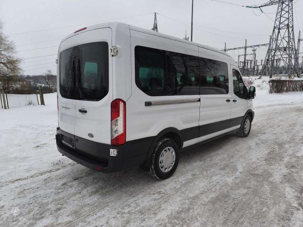 White Ford Transit 2016 in Kelme, with an engine capacity of 2.00 L and mileage of 365 thousand km for 12600 €, photo 4 on AUTOMOTO.COM.LV