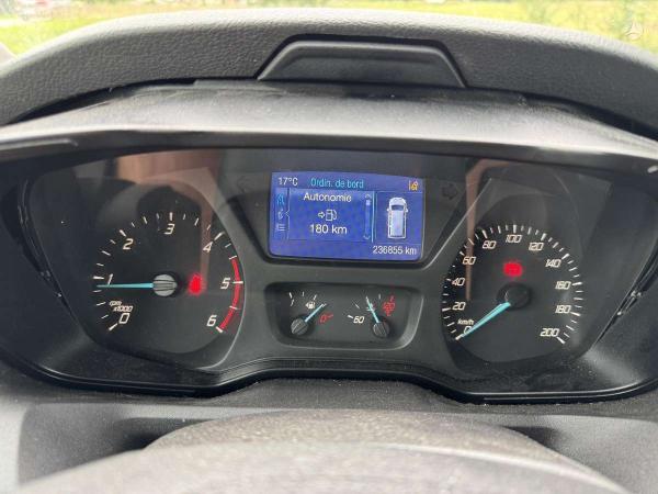 Balts Ford Transit 2016 Tauragė, ar dzinēja tilpumu 2.20 L un nobraukumu 237 tūkst. km par 8500 €, foto 8 vietnē AUTOMOTO.COM.LV