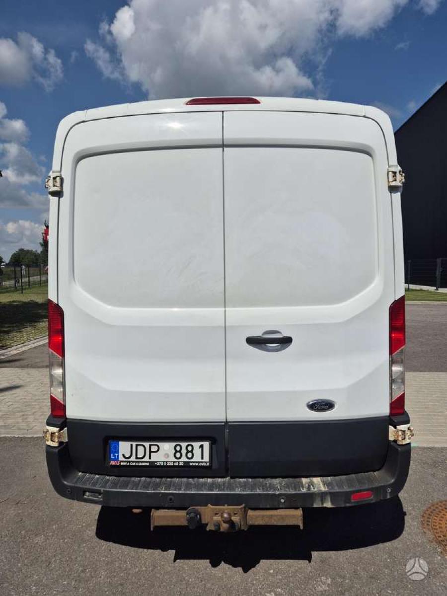 White Ford Transit 2016 in Kaunas, with an engine capacity of 2.20 L and mileage of 340 thousand km for 6950 €, photo 6 on AUTOMOTO.COM.LV