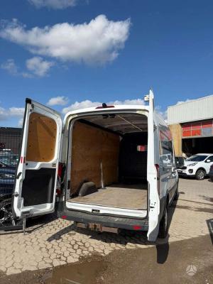 White Ford Transit 2016 in Taurage, with an engine capacity of 2.00 L and mileage of 287 thousand km for 6750 €, photo 6 on AUTOMOTO.COM.LV