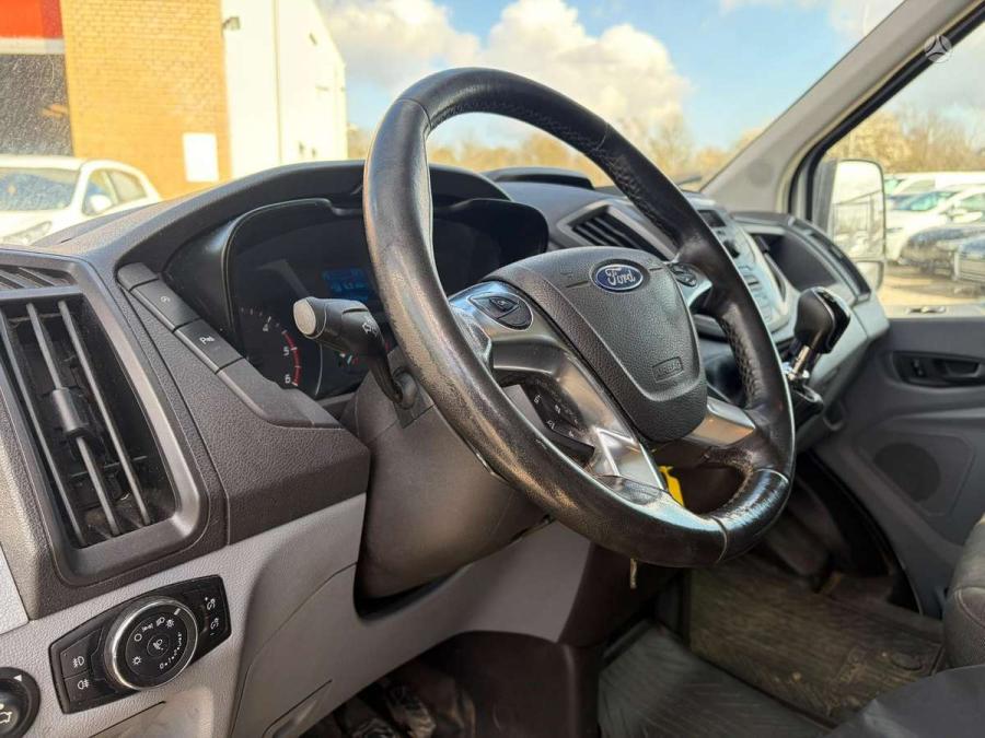 White Ford Transit 2016 in Taurage, with an engine capacity of 2.00 L and mileage of 287 thousand km for 6750 €, photo 15 on AUTOMOTO.COM.LV