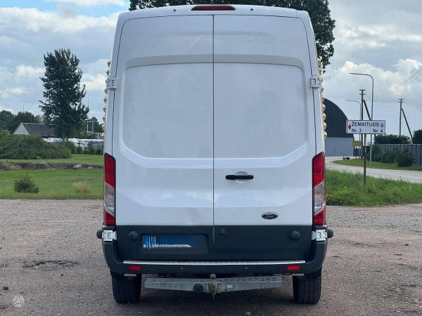White Ford Transit 2016 in Taurage, with an engine capacity of 2.00 L and mileage of 170 thousand km for 7000 €, photo 6 on AUTOMOTO.COM.LV