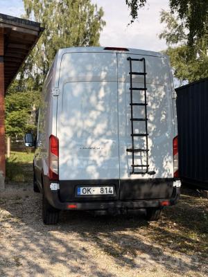 White Ford Transit 2016 in Valmiera, with an engine capacity of 2.20 L and mileage of 197 thousand km for 16900 €, photo 8 on AUTOMOTO.COM.LV