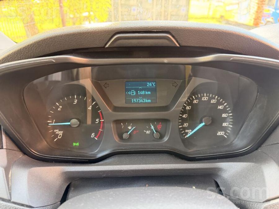White Ford Transit 2016 in Valmiera, with an engine capacity of 2.20 L and mileage of 197 thousand km for 16900 €, photo 21 on AUTOMOTO.COM.LV