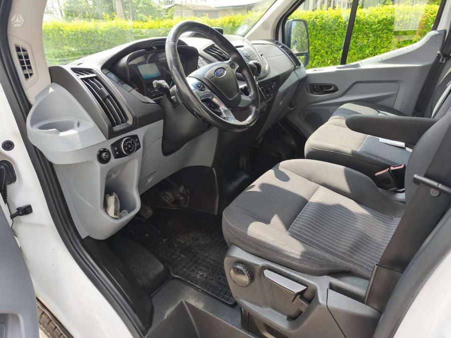 White Ford Transit 2016 in Kelme, with an engine capacity of 2.00 L and mileage of 365 thousand km for 9200 €, photo 9 on AUTOMOTO.COM.LV