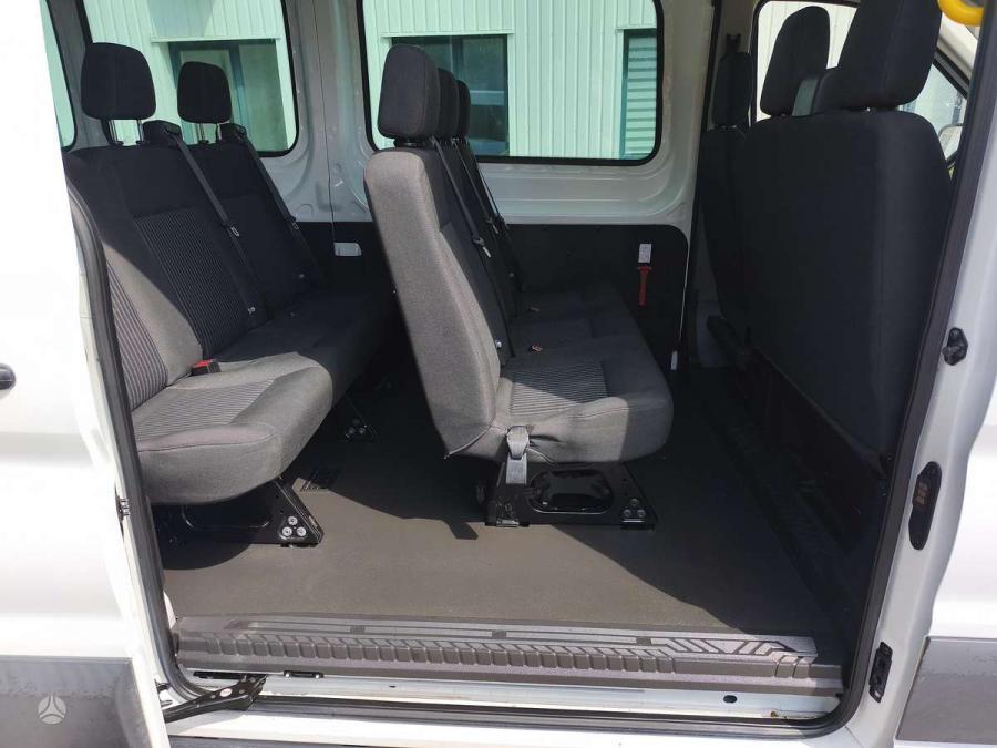 White Ford Transit 2016 in Kelme, with an engine capacity of 2.00 L and mileage of 365 thousand km for 9200 €, photo 11 on AUTOMOTO.COM.LV
