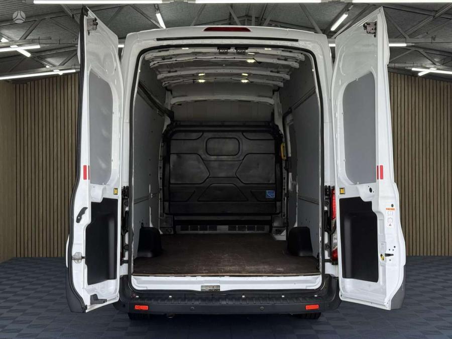 Balts Ford Transit 2016 Marijampole, ar dzinēja tilpumu 2.20 L un nobraukumu 224 tūkst. km par 11900 €, foto 9 vietnē AUTOMOTO.COM.LV