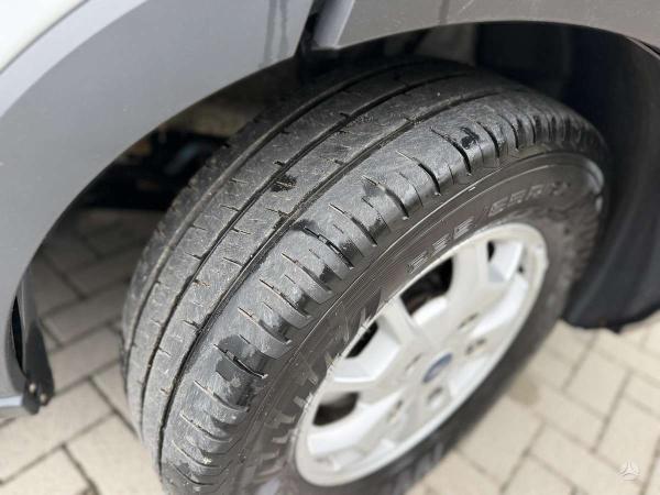 Ford Transit 2016 in Silale on AUTOMOTO.COM.LV White Ford Transit 2016 in Silale, with an engine capacity of 2.20 L and mileage of 246 thousand km for 8700 €, photo 9 on AUTOMOTO.COM.LV