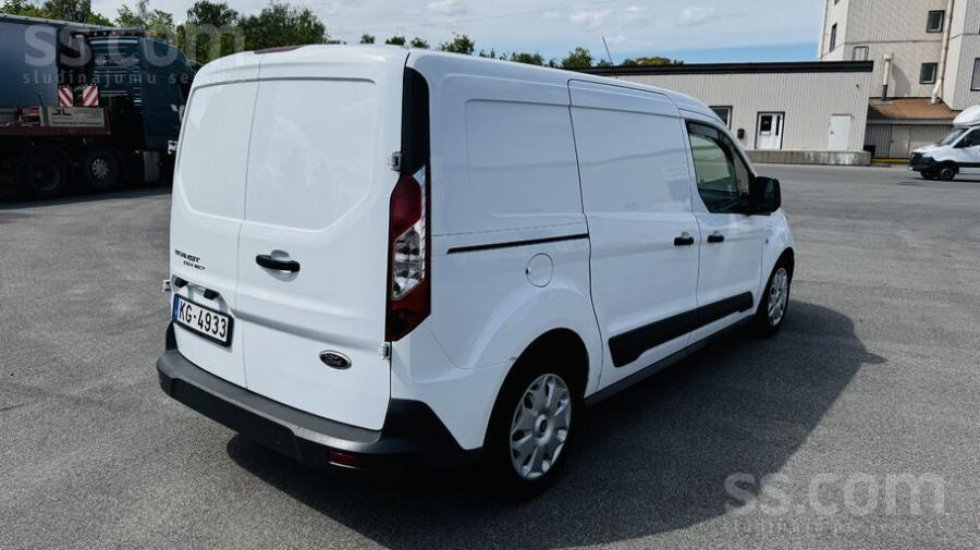Balts Ford Transit 2016 Rīga, ar dzinēja tilpumu 1.60 L un nobraukumu 238 tūkst. km par 5500 €, foto 4 vietnē AUTOMOTO.COM.LV