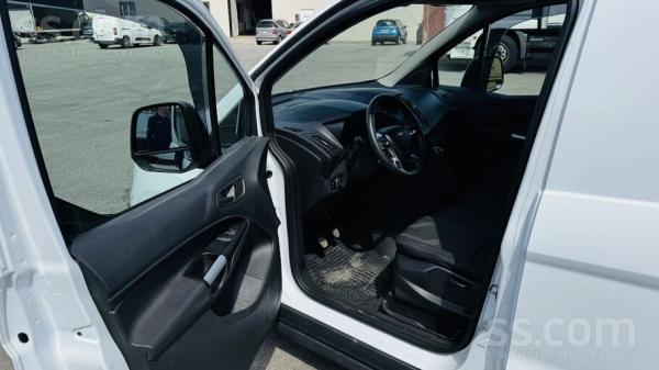 Ford Transit 2016 Rīga vietnē Balts Ford Transit 2016 Rīga, ar dzinēja tilpumu 1.60 L un nobraukumu 238 tūkst. km par 5500 €, foto 6 vietnē AUTOMOTO.COM.LV