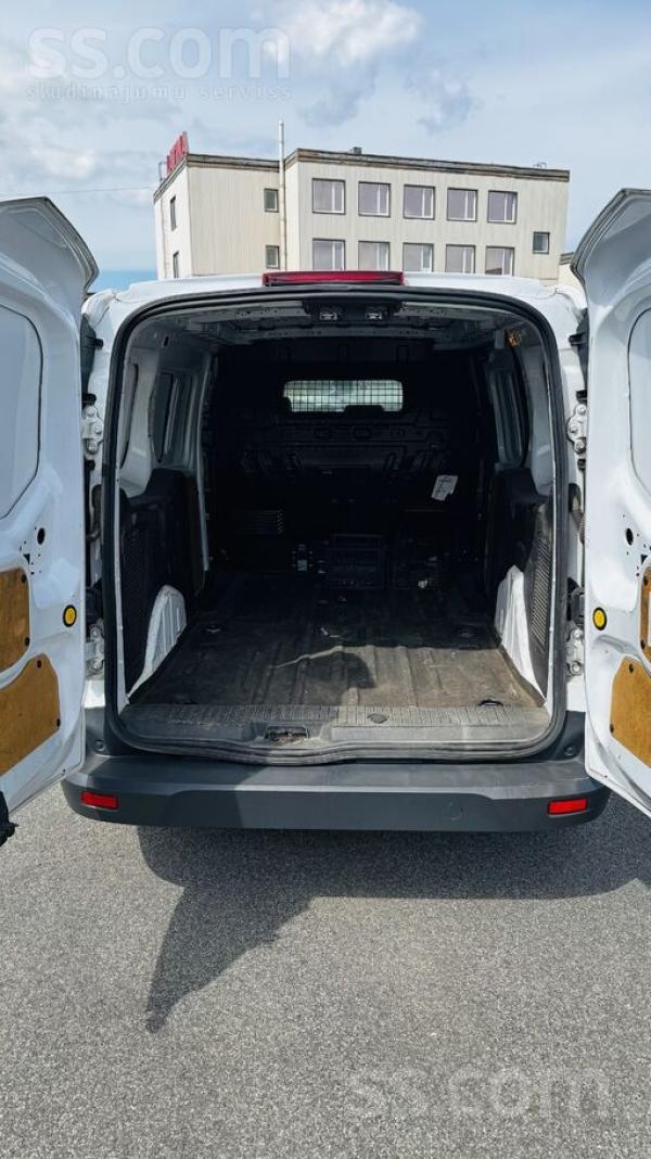 Ford Transit 2016 Rīga vietnē Balts Ford Transit 2016 Rīga, ar dzinēja tilpumu 1.60 L un nobraukumu 238 tūkst. km par 5500 €, foto 9 vietnē AUTOMOTO.COM.LV