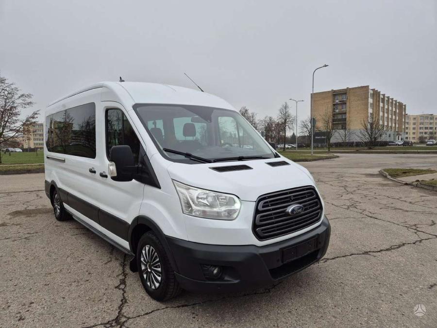 White Ford Transit 2017 in Panevezys, with an engine capacity of 2.00 L and mileage of 392 thousand km for 8100 €, photo 8 on AUTOMOTO.COM.LV