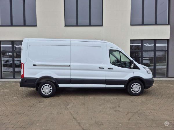 White Ford Transit 2017 in Marijampole, with an engine capacity of 2.00 L and mileage of 265 thousand km for 9500 €, photo 7 on AUTOMOTO.COM.LV