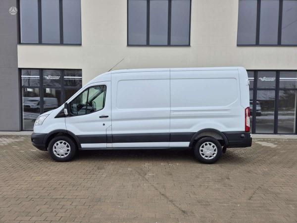 White Ford Transit 2017 in Marijampole, with an engine capacity of 2.00 L and mileage of 265 thousand km for 9500 €, photo 8 on AUTOMOTO.COM.LV