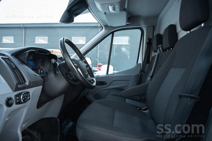 Balts Ford Transit 2017 Rīga, ar dzinēja tilpumu 2.00 L un nobraukumu 136 tūkst. km par 12990 €, foto 15 vietnē AUTOMOTO.COM.LV
