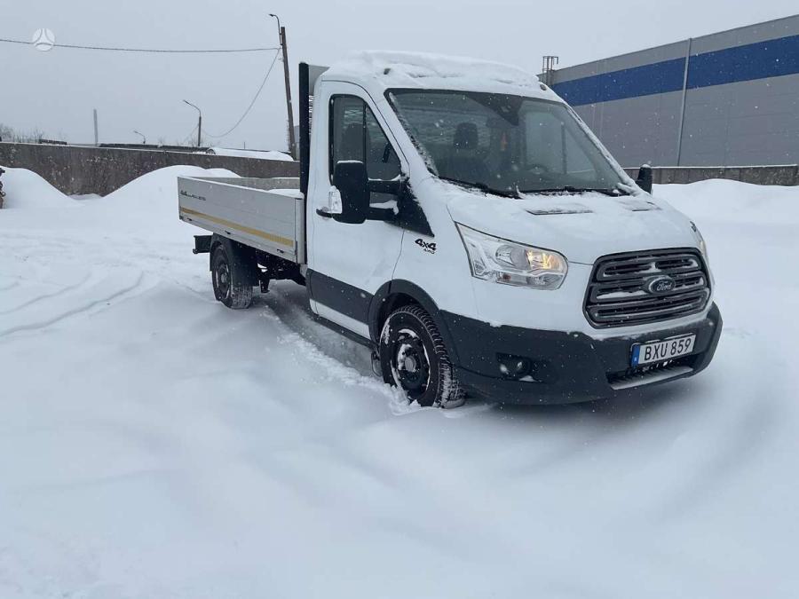 Balts Ford Transit 2017 Šauļi, ar dzinēja tilpumu 2.20 L un nobraukumu 240 tūkst. km par 11999 €, foto 1 vietnē AUTOMOTO.COM.LV