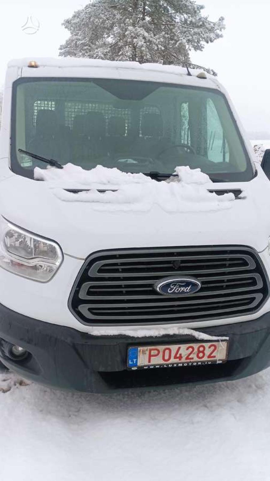 White Ford Transit 2017 in Sakiai, with an engine capacity of 2.00 L and mileage of 136 thousand km for 13500 €, photo 7 on AUTOMOTO.COM.LV